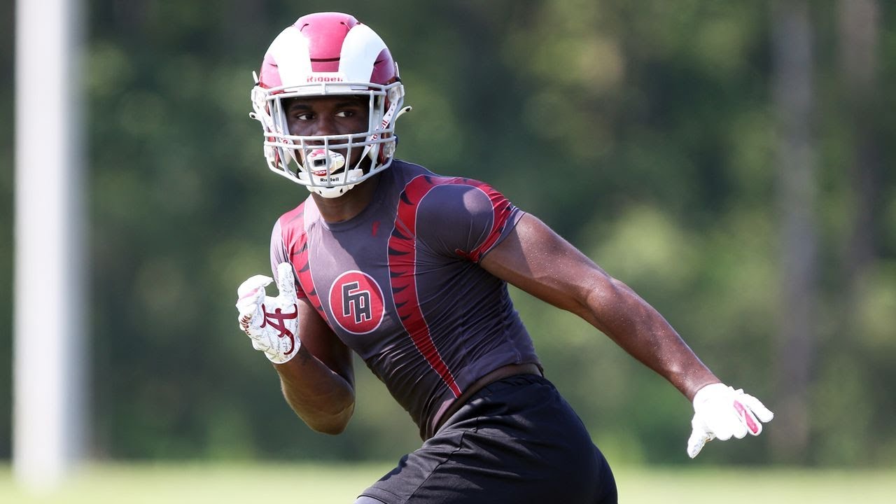 Shemar James Florida LB Emerging As Key Defensive Leader For 2025 ...