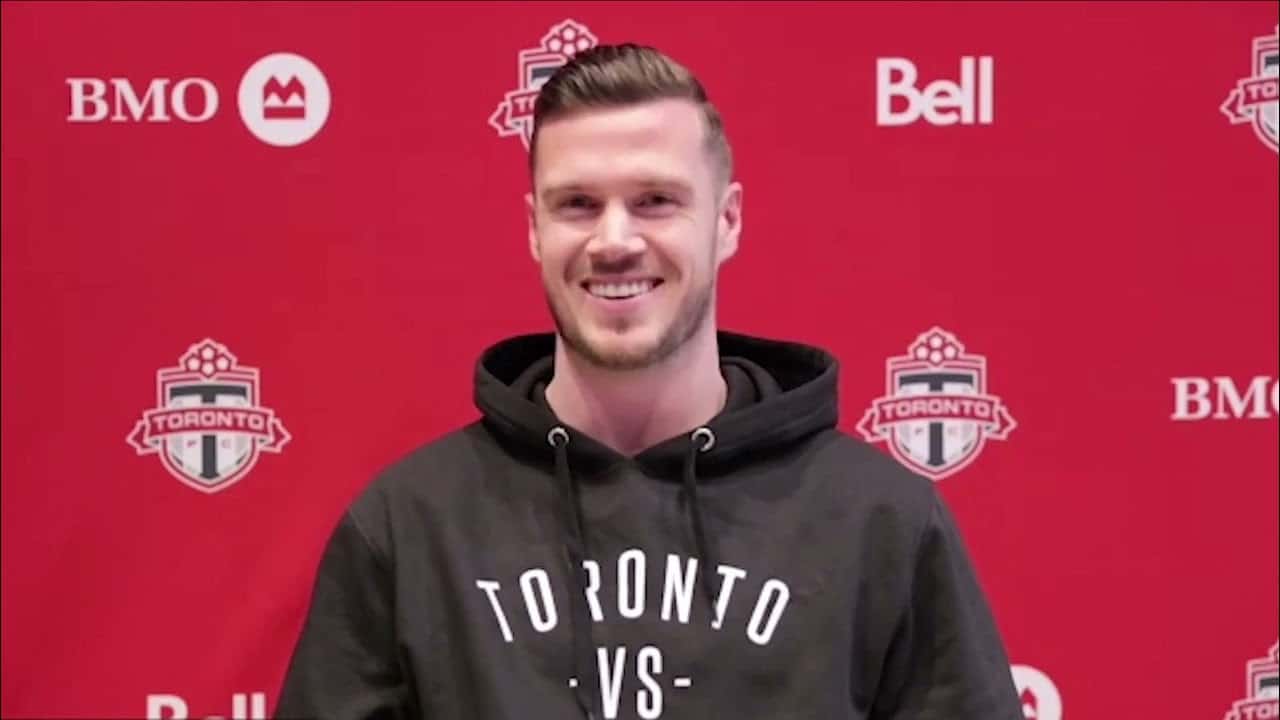 How Kevin Long Wears The Number 5 And Still Manages To Make Strikers ...